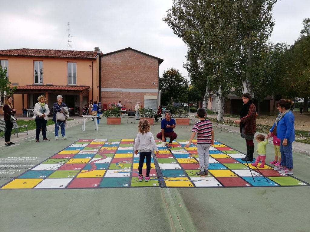 In Pedagna è arrivato il maxigioco Scale e serpenti - Sabato Sera