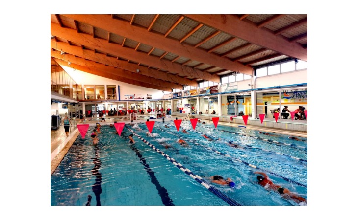 Caro bollette, chiusa la piscina di Ozzano. Comune e Sogese: «Stop ... Caro bollette, chiusa la piscina di Ozzano. Comune e Sogese: «Stop ...