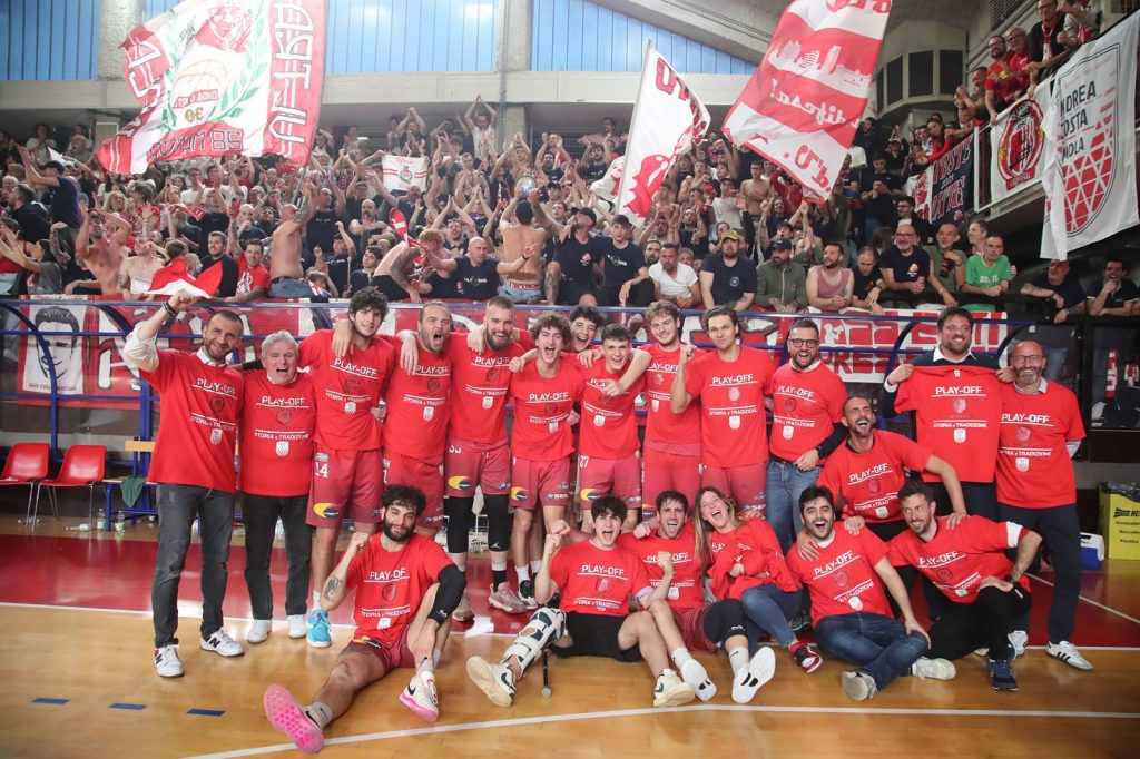 Derby, tutte le foto del derby - Sabato Sera