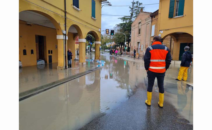 Maltempo, allagata Castel Guelfo, le situazioni più critiche dalla ...